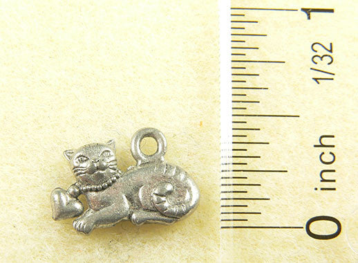 Lying Cat Charm - beadstore.com